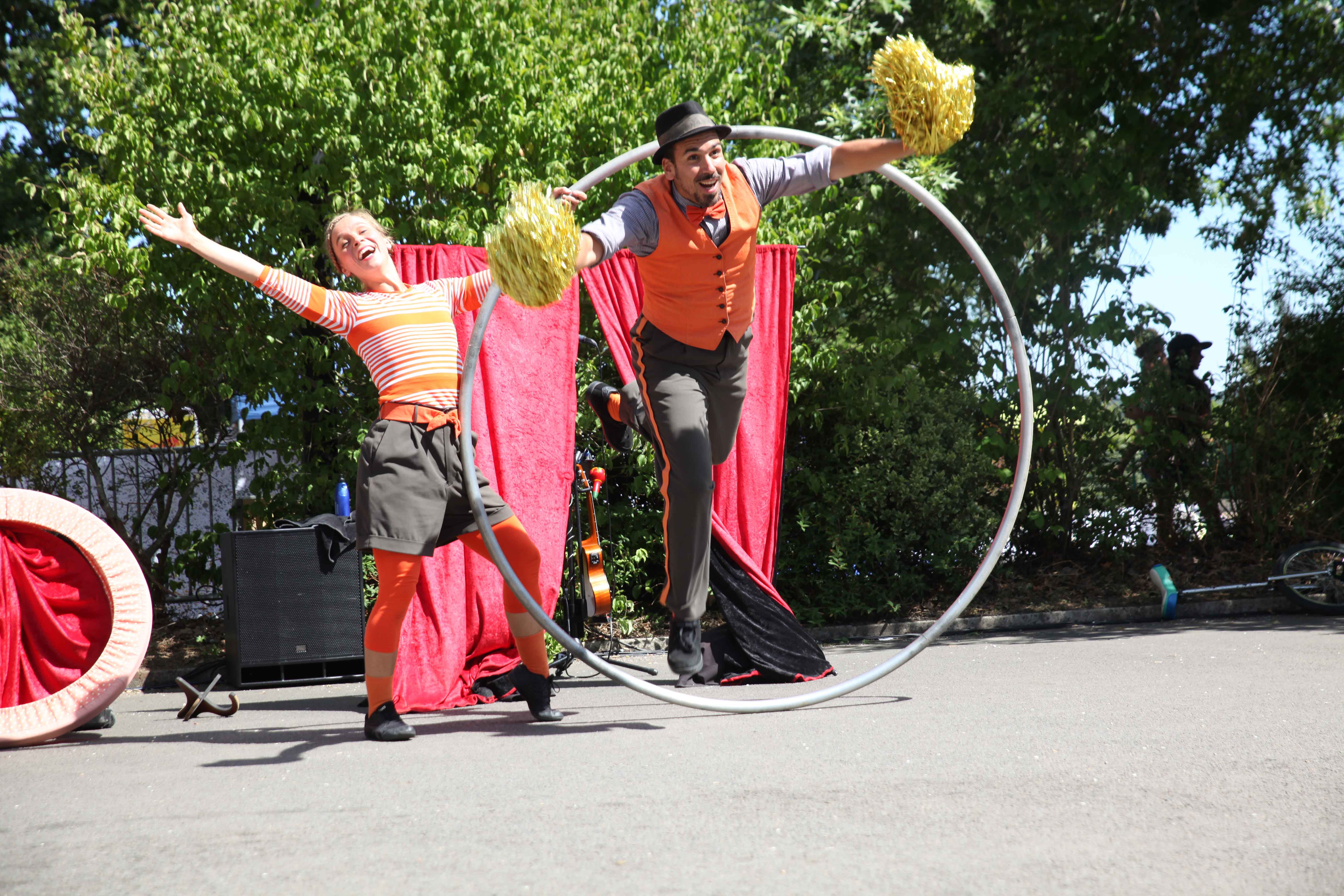 Les Dudes, Circus & Comedy made in Quebec.